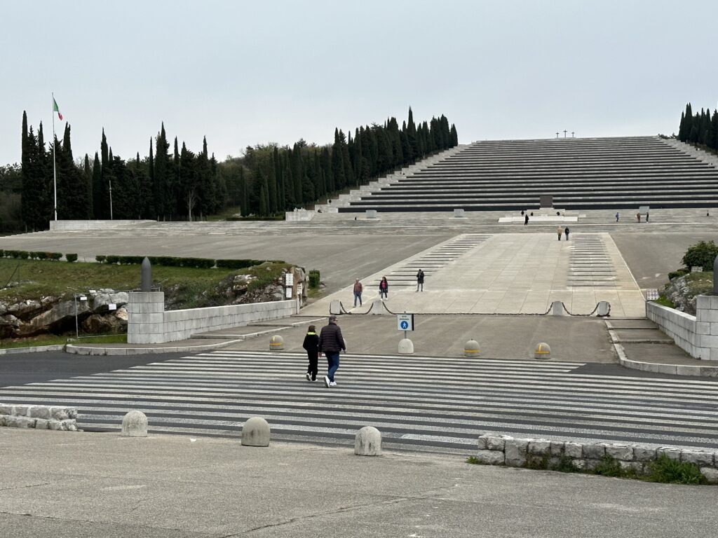 REDIPUGLIA, FASCIST TWIST TO THE GREAT WAR - Meandering through the ...